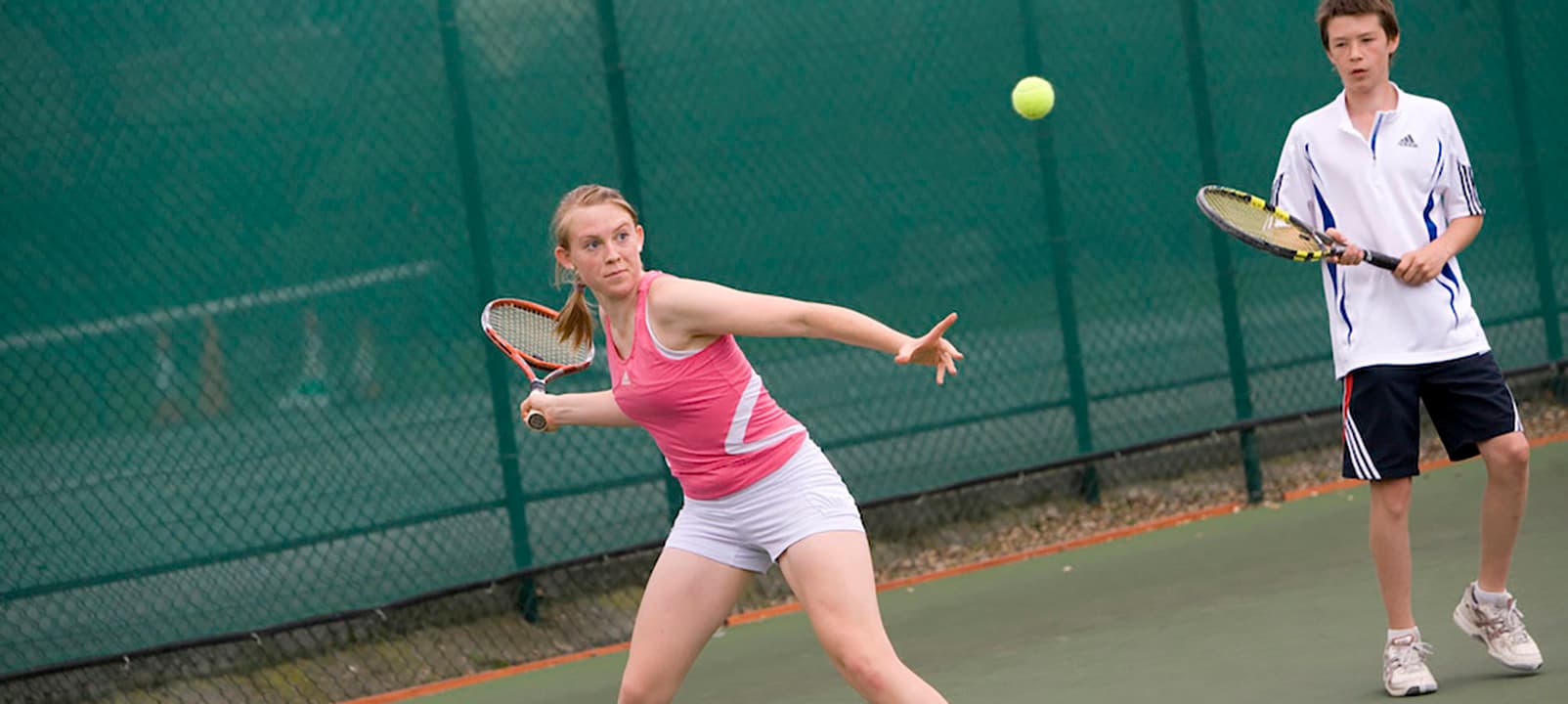 Adult Tennis courses | Hills Road Sports & Tennis Centre